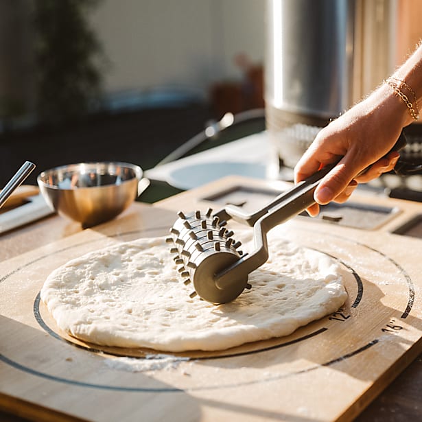 Pizza Docker for Pi Dough | Outdoor Pizza Oven Collection Solo Stove