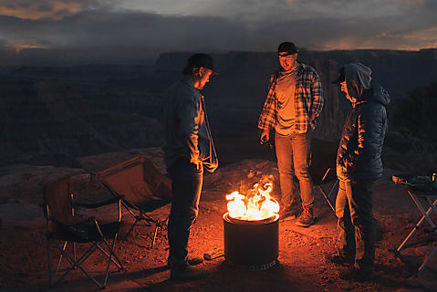 Surround Fire Pit Protective Barrier and Table Solo Stove