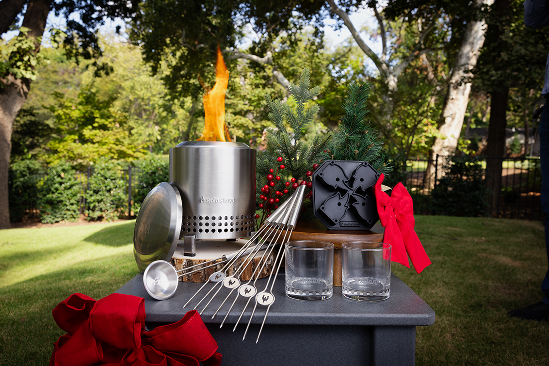 The Mesa Sip & S’more Bundle Gift Guide Solo Stove